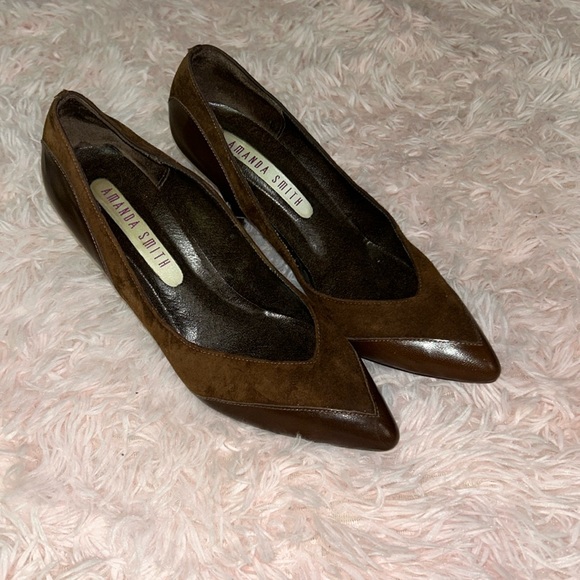 Amanda Smith | Shoes | Brown Heels | Poshmark